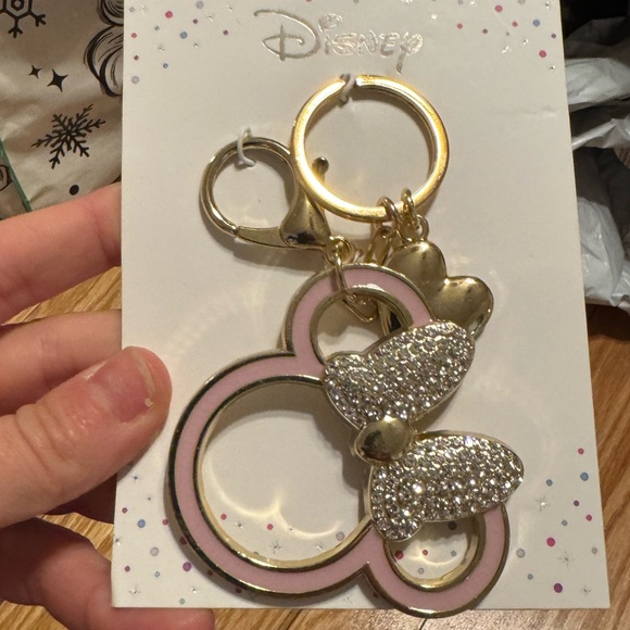 Disney | Accessories | Disney Pink And Gold Key Holder With Glitter Bow ...